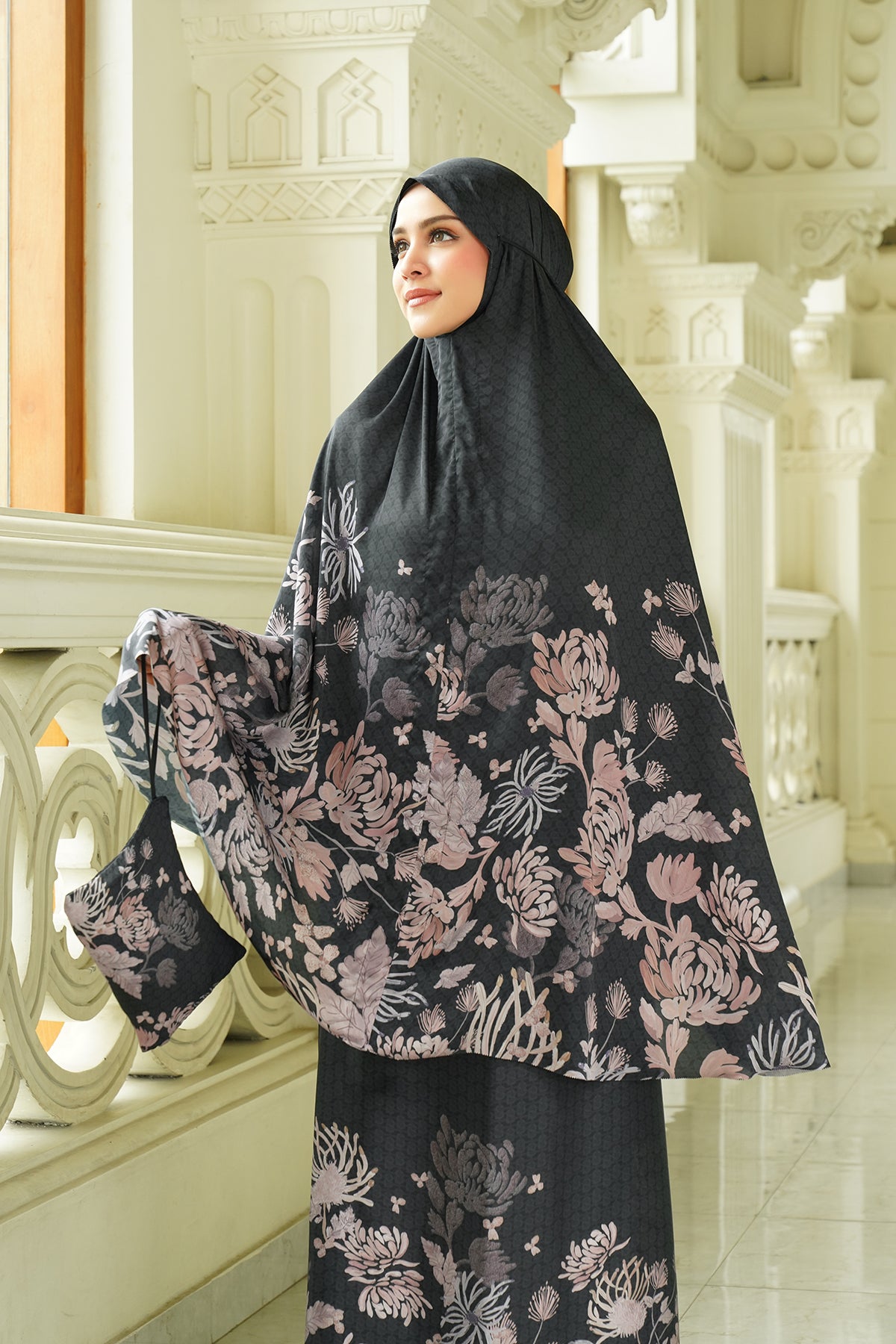 Hermosa Prayer Robe - Tonka Bean – Buttonscarves Malaysia