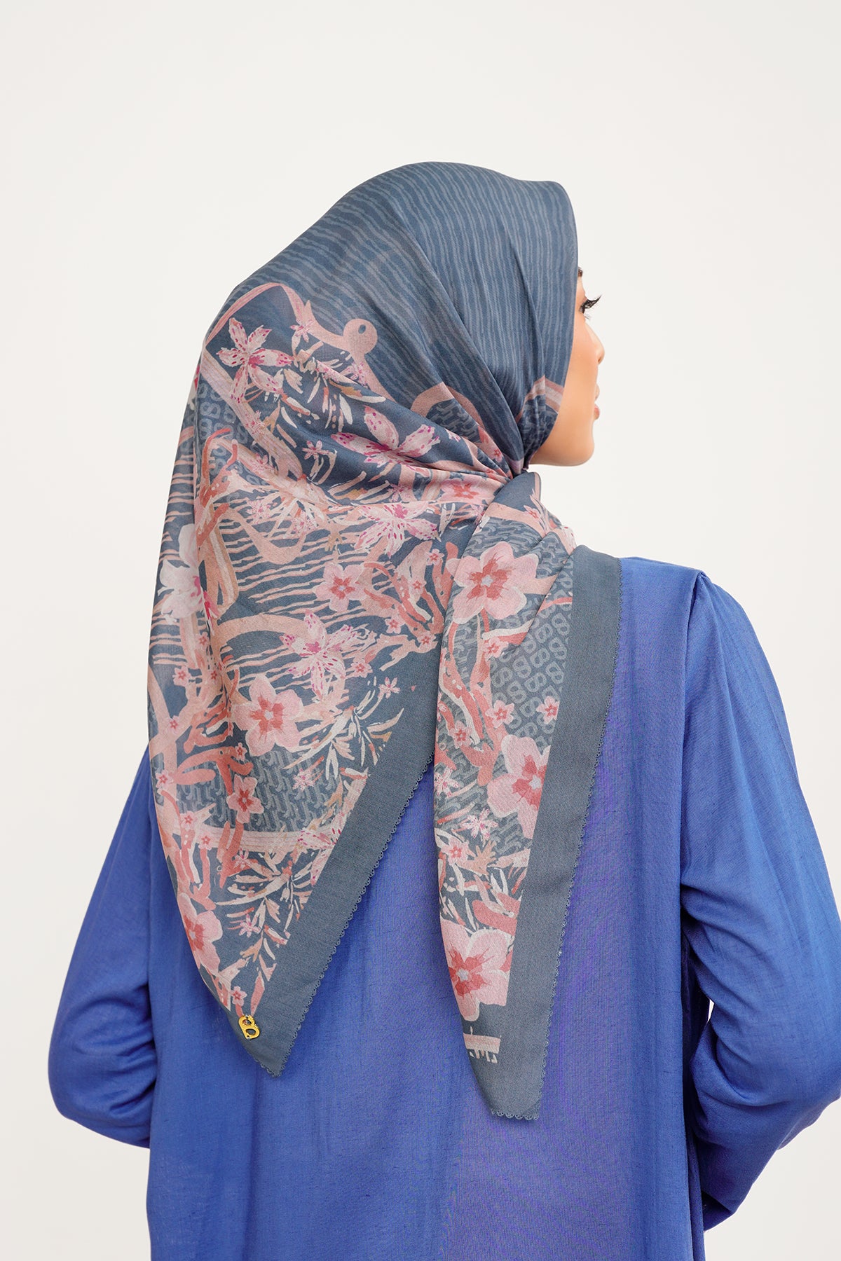 Paradiso Square - Hyacinth – Buttonscarves Malaysia