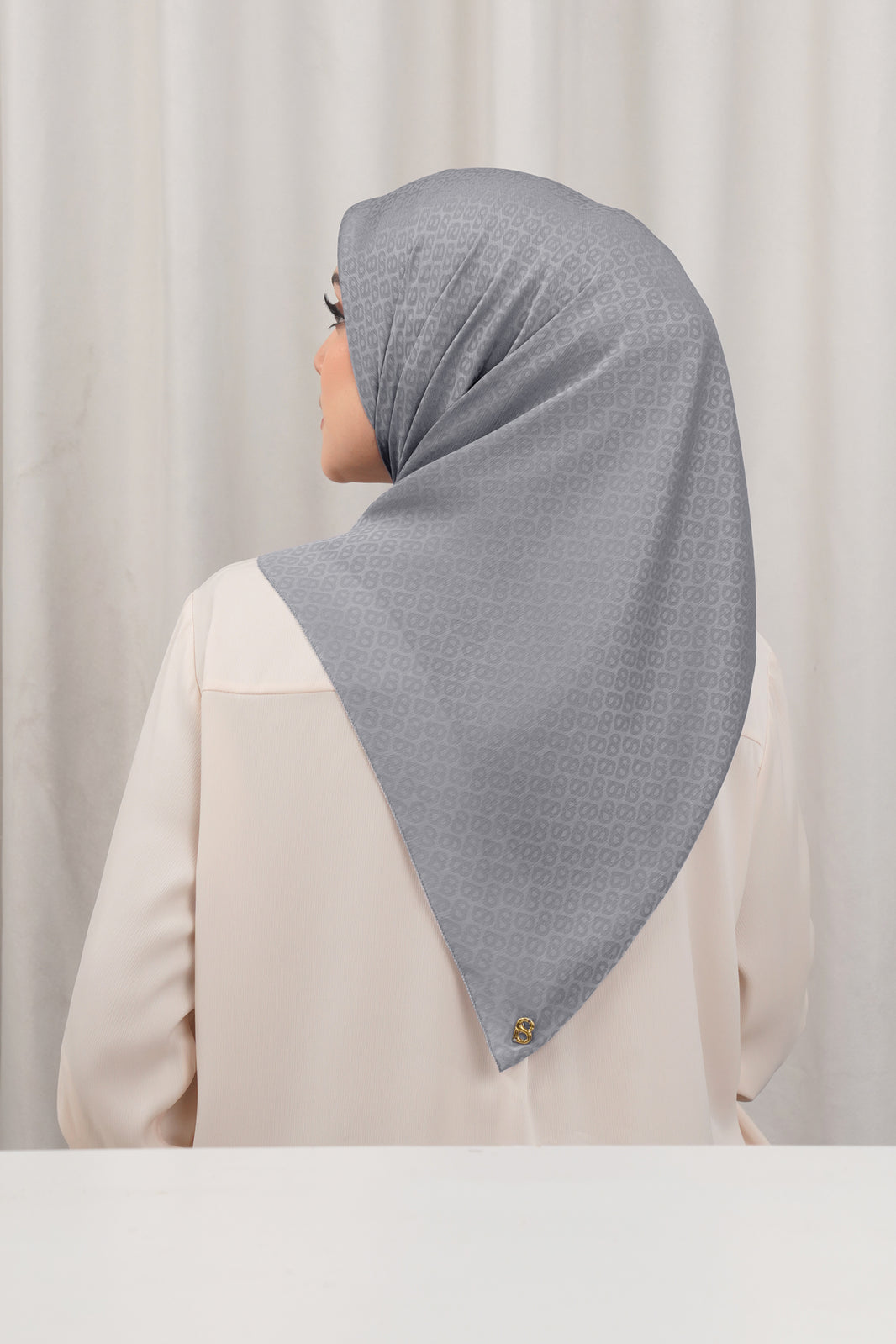 Order Discount – tagged "material:Jacquard" – Buttonscarves Malaysia
