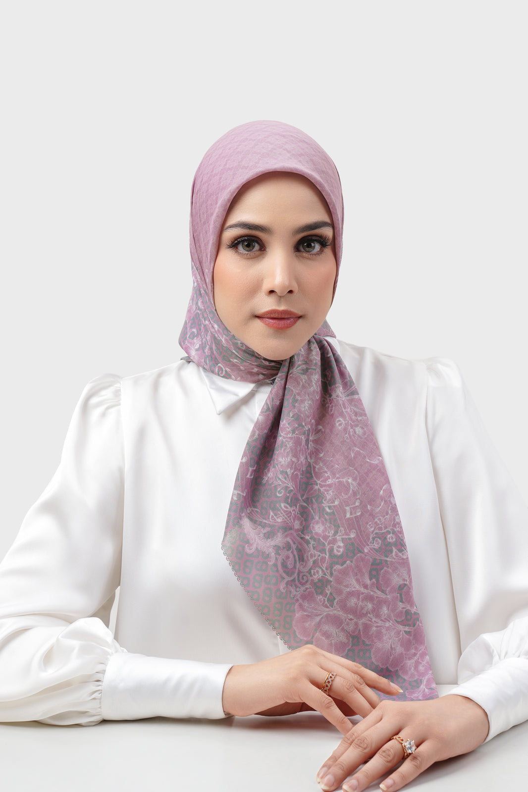 Scarves – Buttonscarves Malaysia