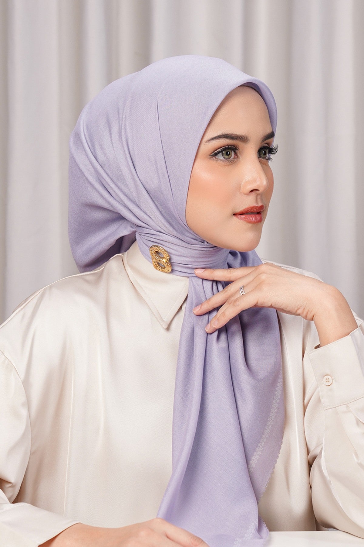 Today's Scarf - Raindrops – Buttonscarves Malaysia
