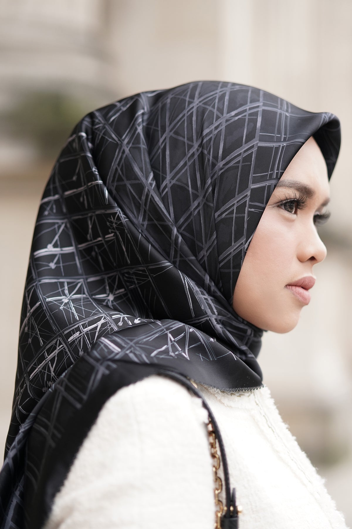 Louvre Series Satin Square - Black – Buttonscarves Malaysia