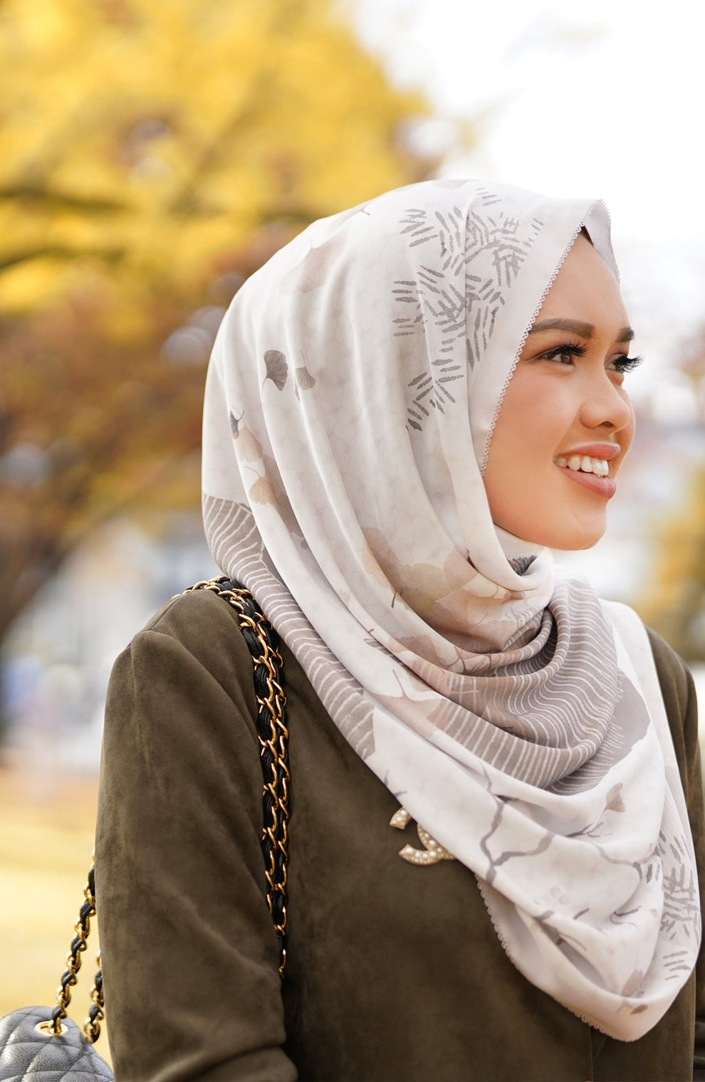 Ginkgo Satin Shawl - Tofu – Buttonscarves Malaysia
